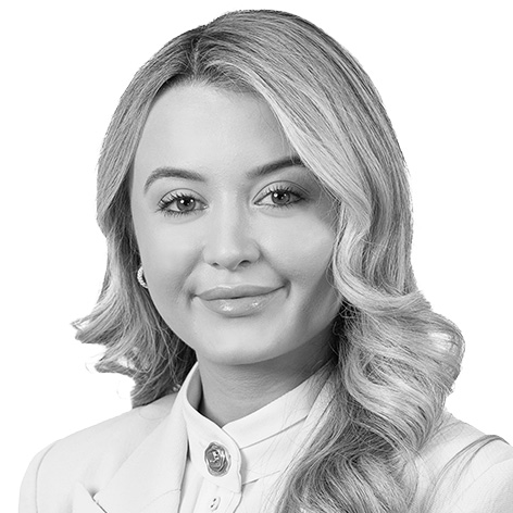 Claudia Simons - Associate - HFW